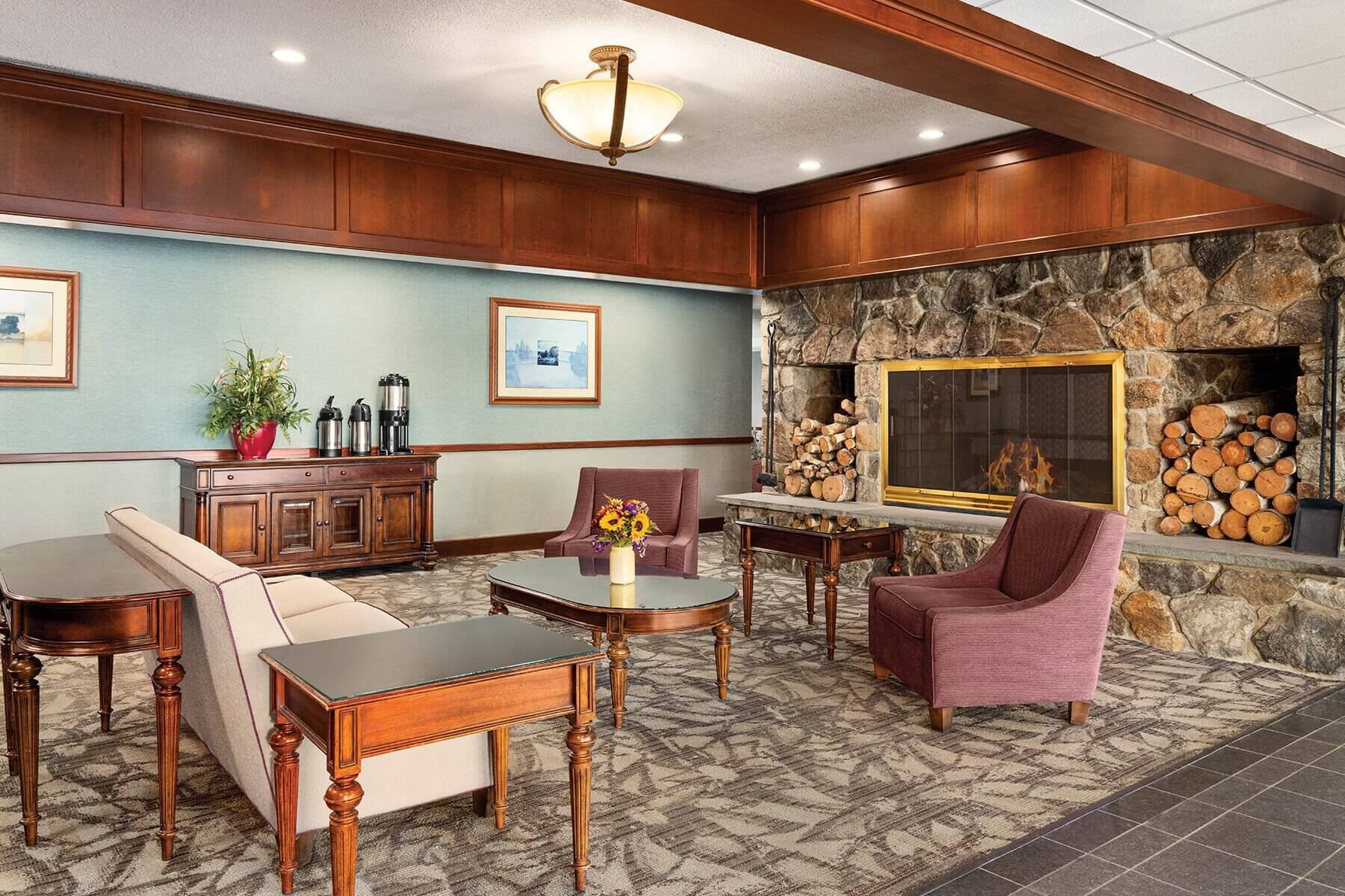 Portland Maine Hotels | Ramada Plaza by Wyndham Portland